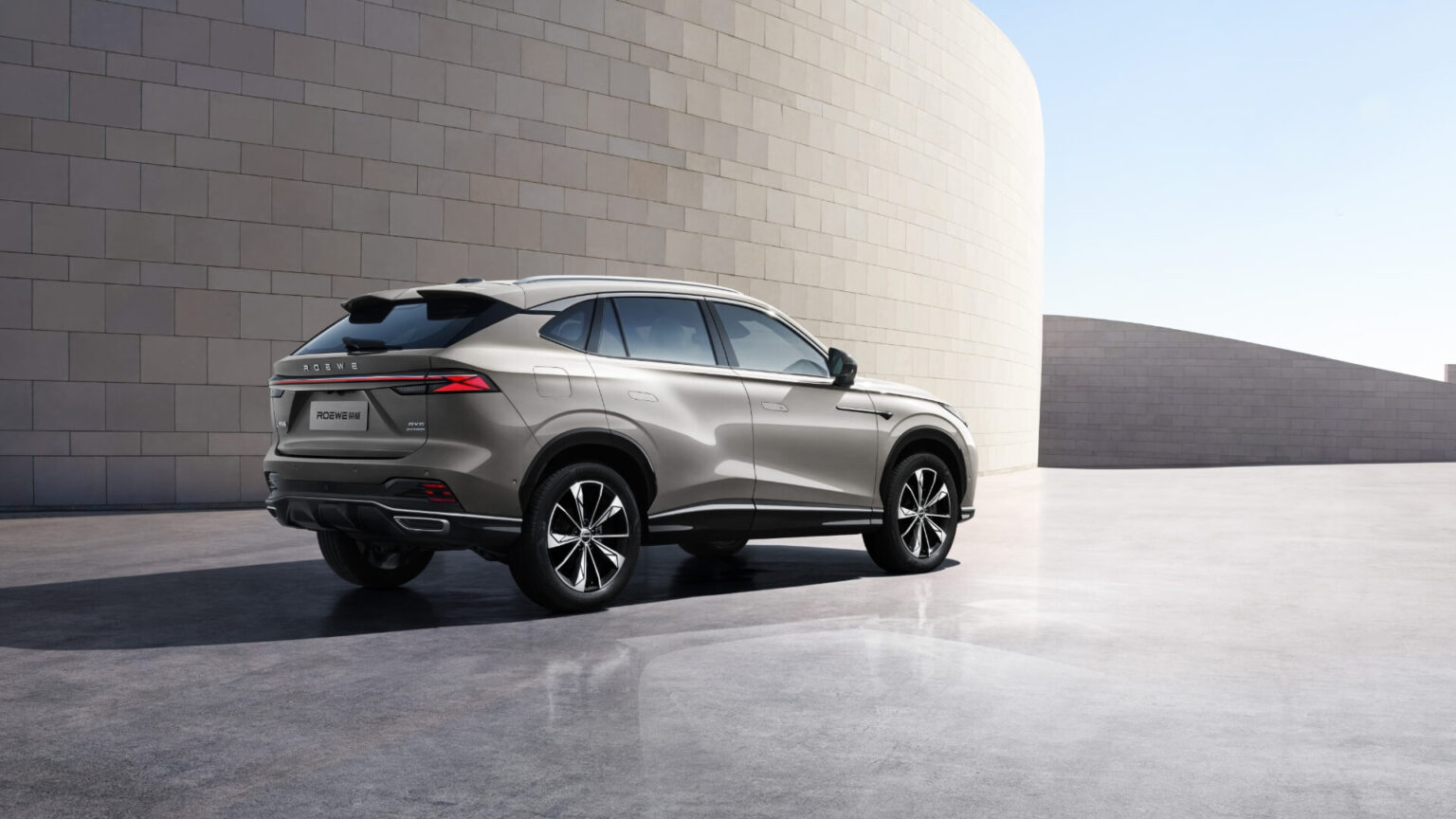 荣威RX5/eRX5_最新报价_图片油耗配置参数_预约试驾 - 上汽荣威官网